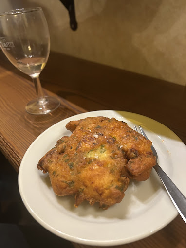 Tollingtons Fish Bar Finsbury Park - Reviews, Phone, Hour, Reservations